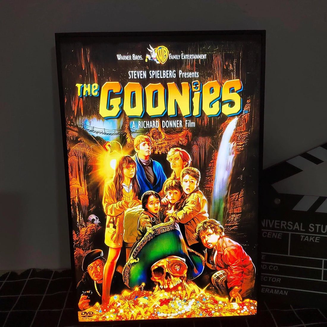 The Goonies Poster LED Lightbox Fully Dimmable & Powered by USB 3D Pri ...