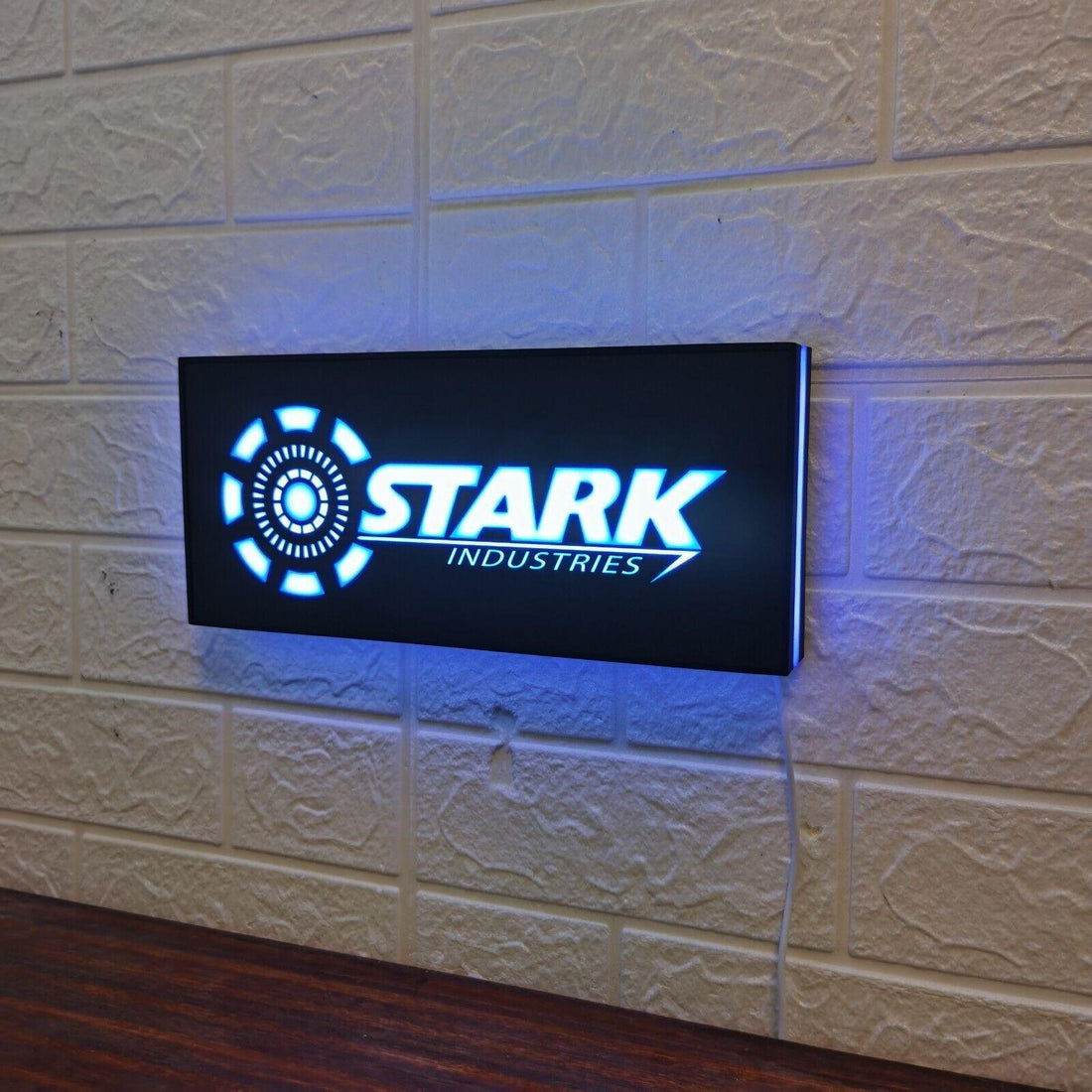 Stark Industries LED Lightbox | Dimmable & USB Powered | Marvel Aveng ...